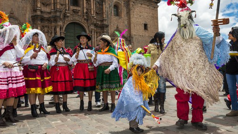 Celebrate Christmas in Peru: Traditions & Festivities