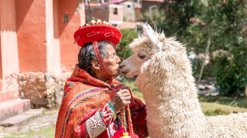 Discover the Rukha Community in Cusco | Travel Cusco